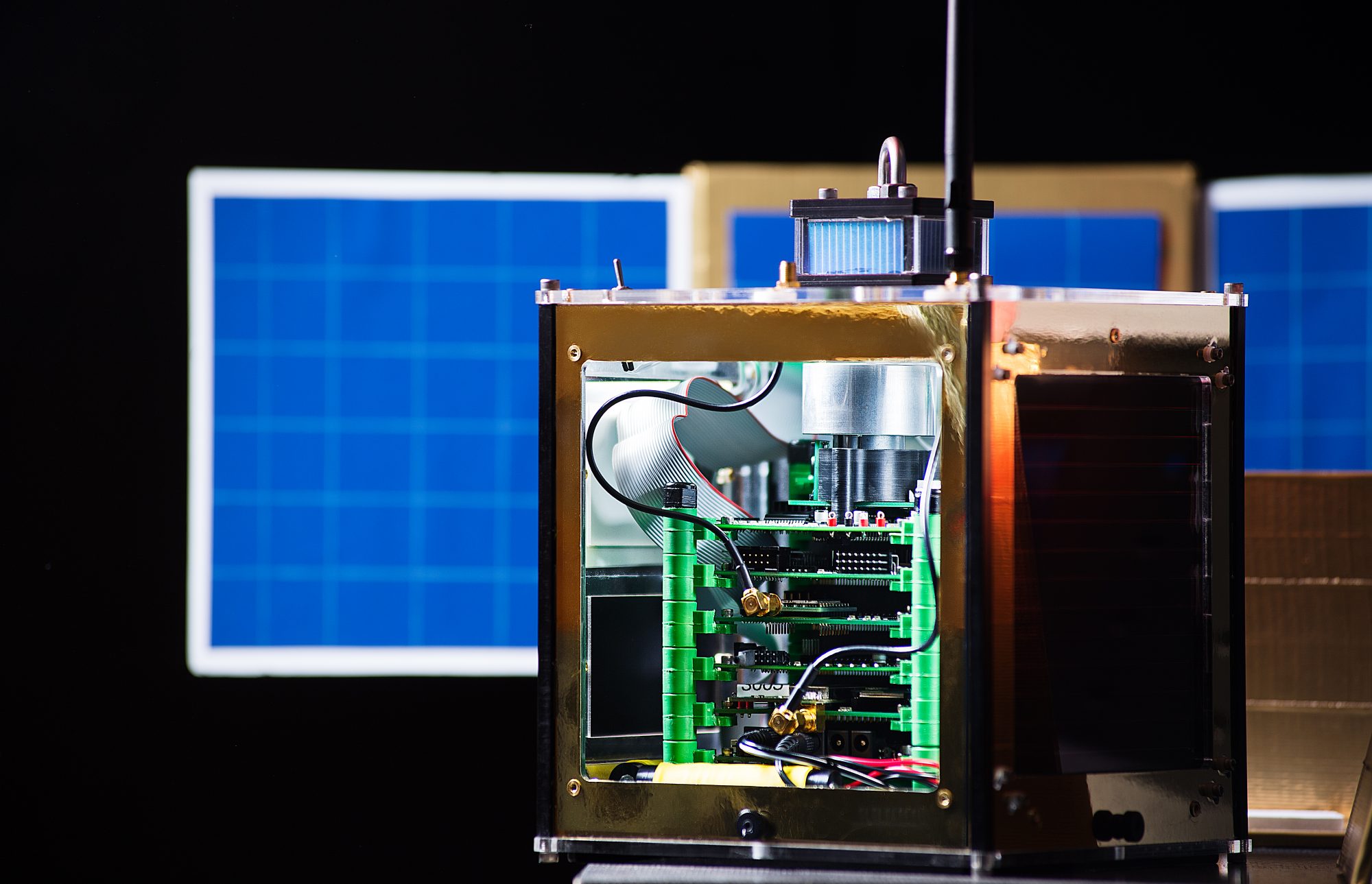 Spacecraft Robotics and Control Lab | Carleton Aerospace