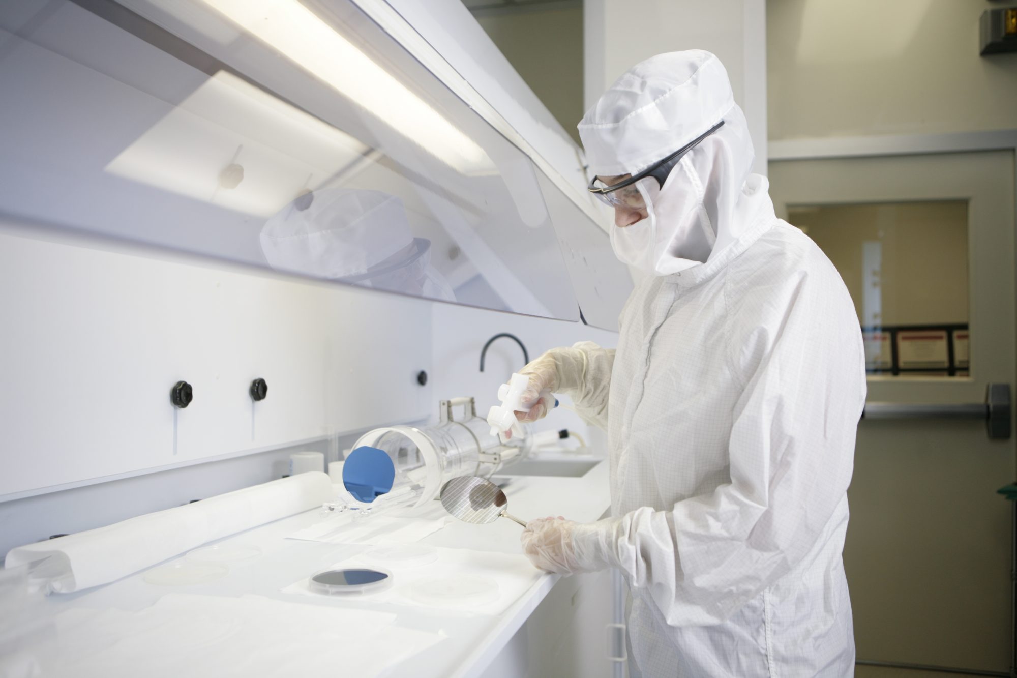 Microelectronics Fabrication Facility | Carleton Aerospace