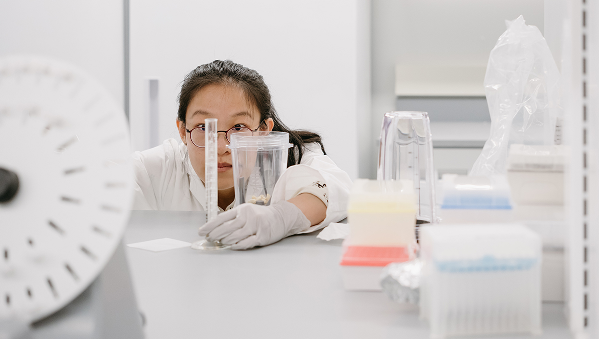 Carleton Researcher - Yaxi Hu developing tech to identify food fraud ...