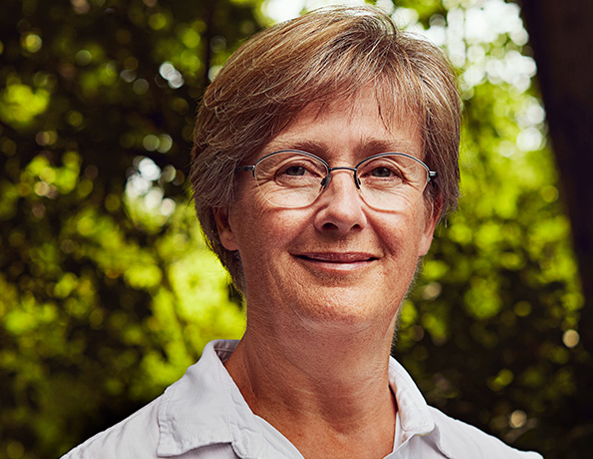 Dr. Lenore Fahrig, Chancellor’s Professor has won the Gerhard Herzberg ...