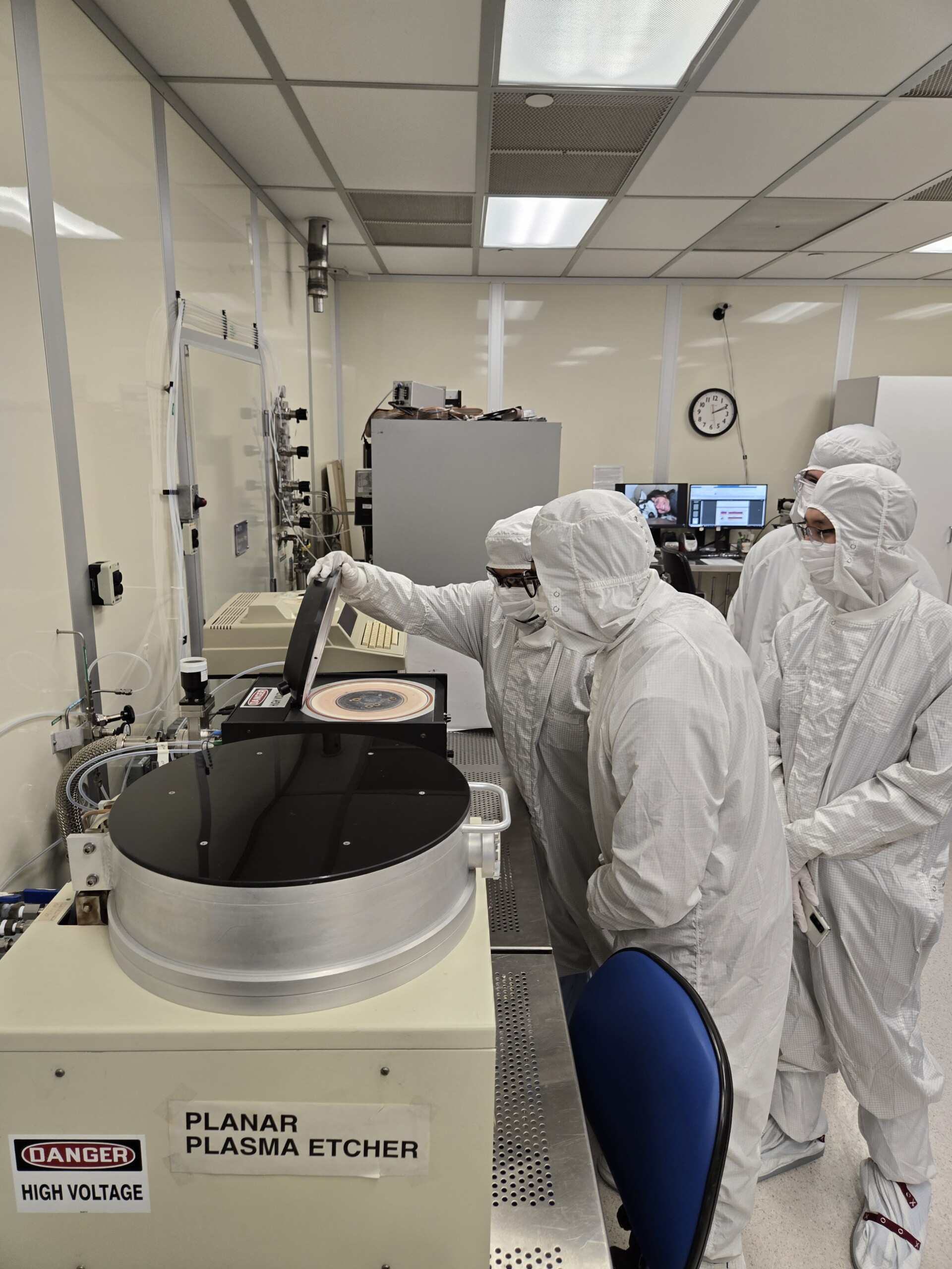 Hands-on Microfabrication for Integrated Circuits - Department of ...