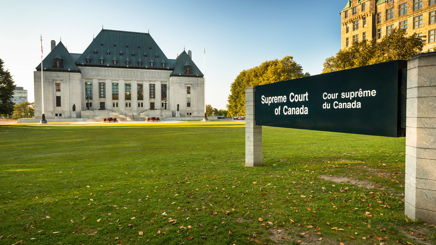 LLS Student Visit to the Supreme Court of Canada - Department of Law ...