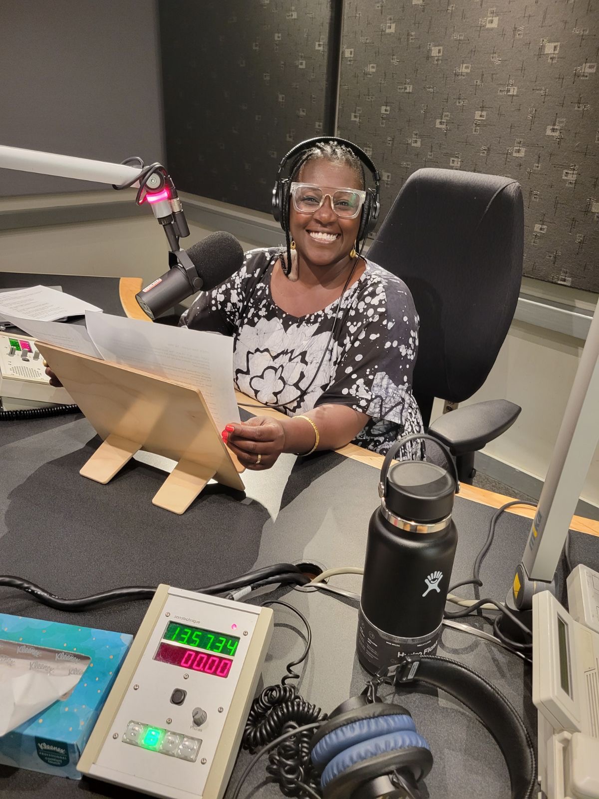 Journalism’s Nana aba Duncan guest hosts CBC Radio’s Day 6 news ...