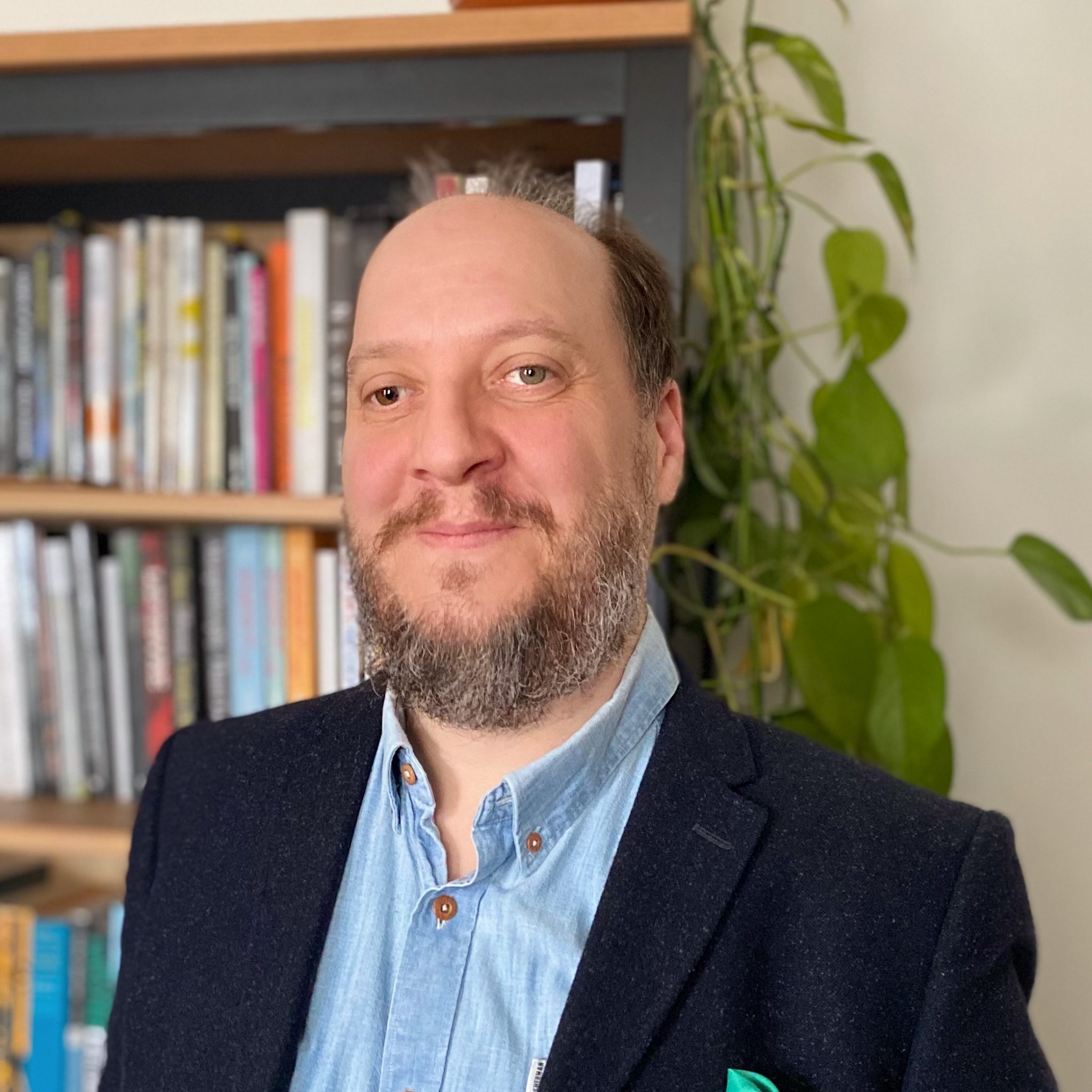 Faculty | School of Journalism and Communication